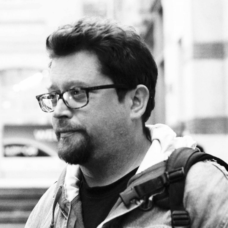 Ignore Everybody PDF Summary - Hugh MacLeod | 12min Blog